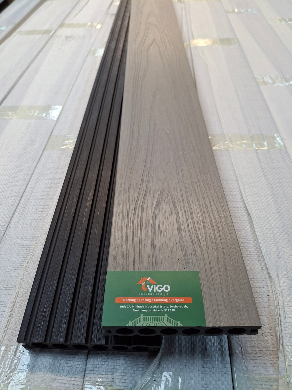 WPC Composite Decking Board 140mm x 23mm x 2.95m – Ancient Wood | Vigo Home – Vigo Home Ltd